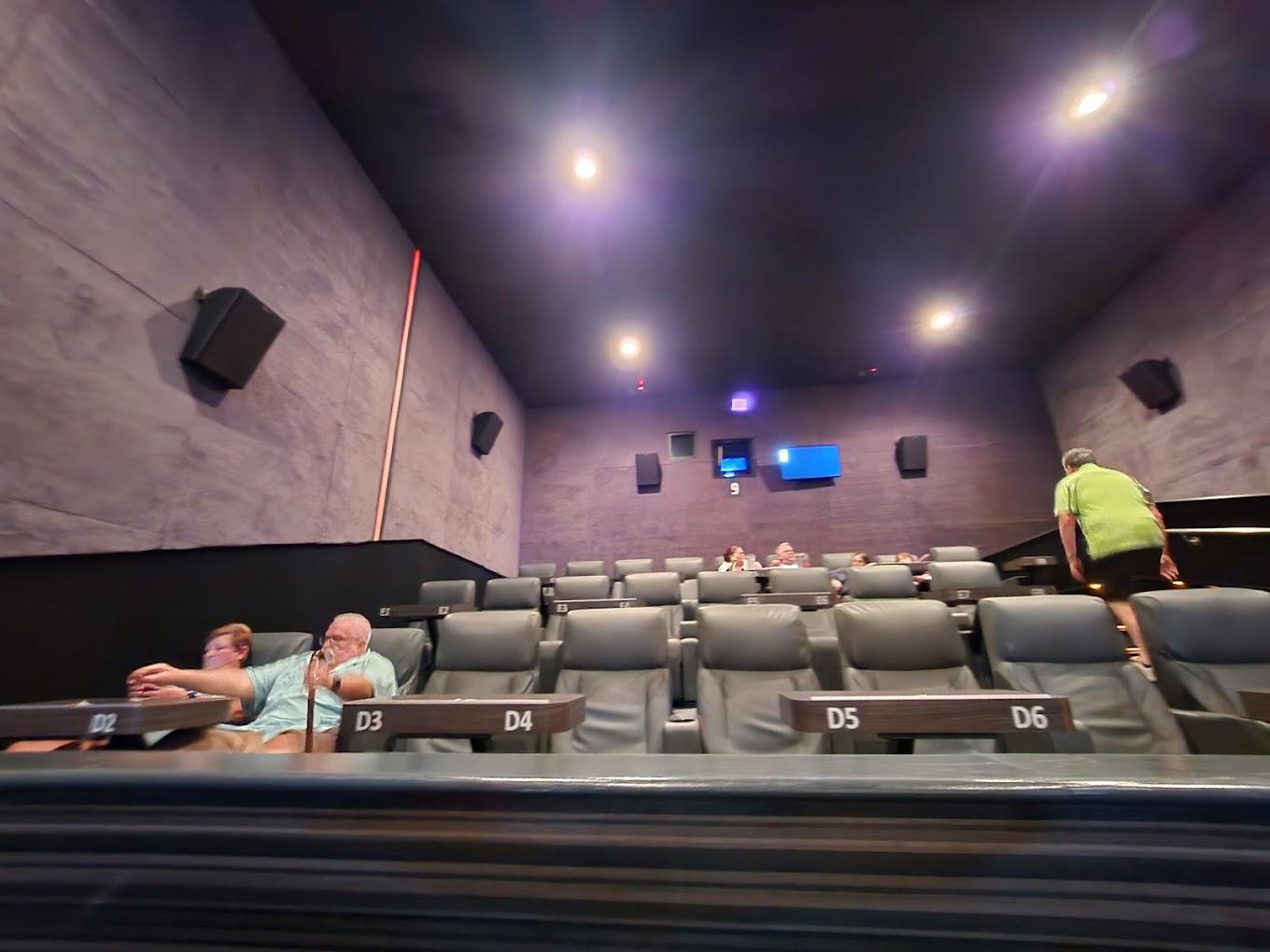 Star Cinema Grill Baybrook in Friendswood, TX - Screendollars