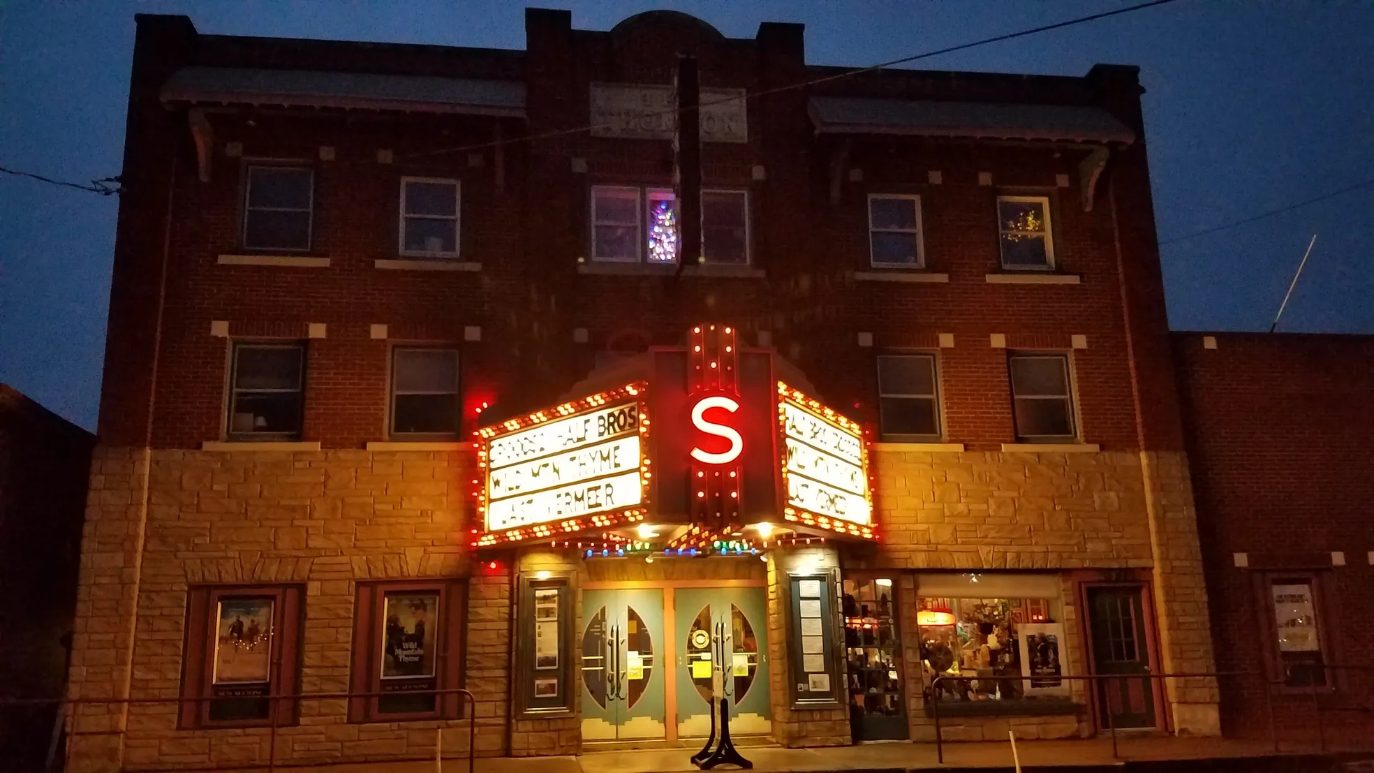 Amazing Old Forge Movie Theater Pictures