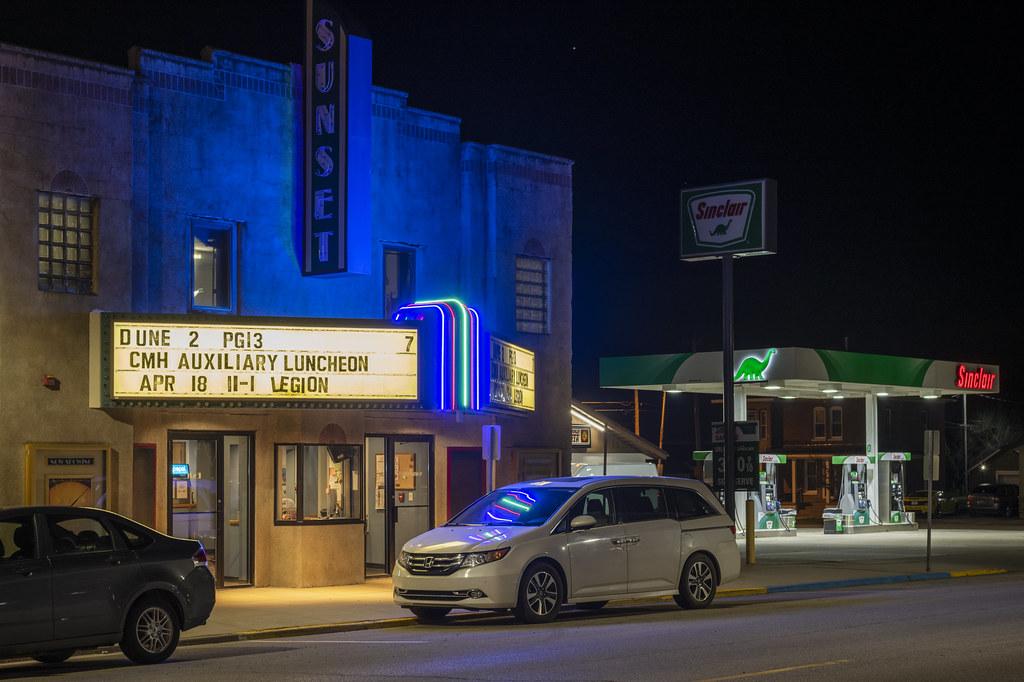 Sunset Theater - Showtimes & Tickets