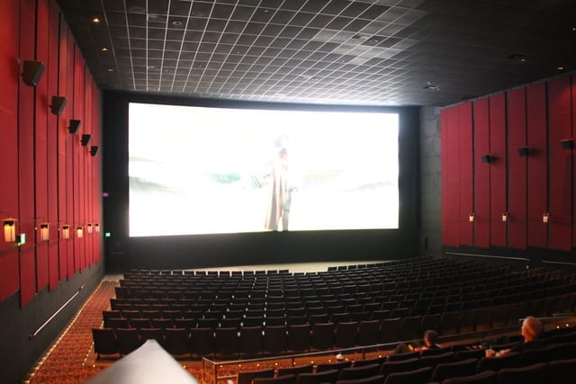 AMC Pacific Place 11 - Showtimes - Screendollars