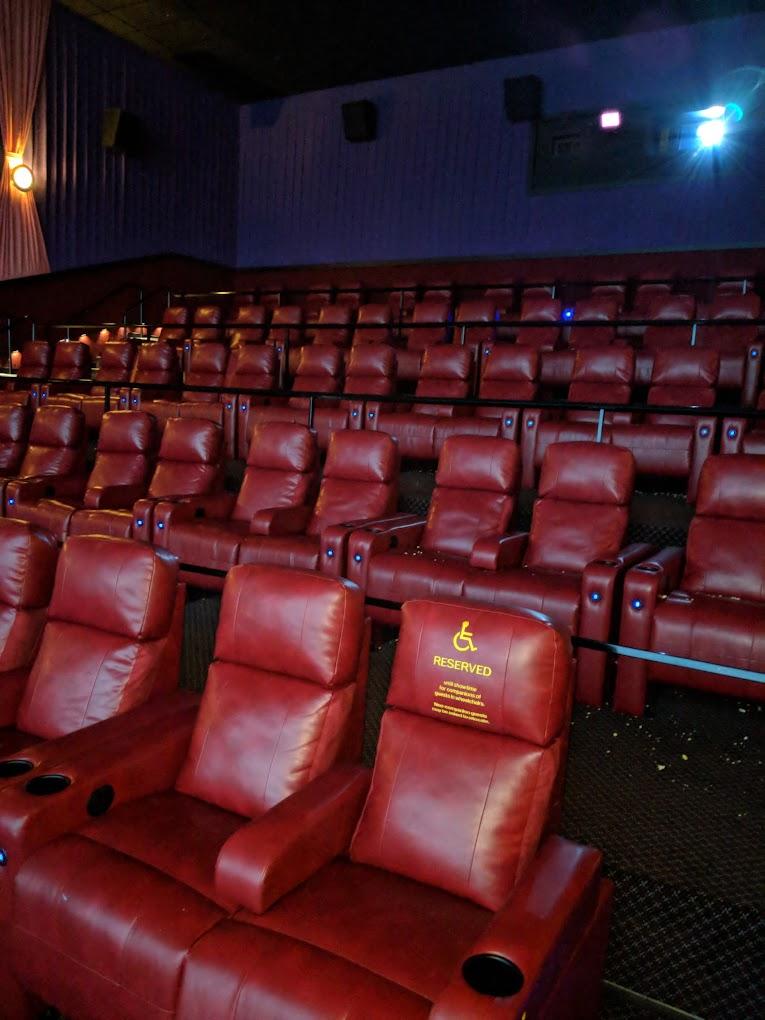 Marcus Cedar Rapids Cinema - Showtimes & Tickets