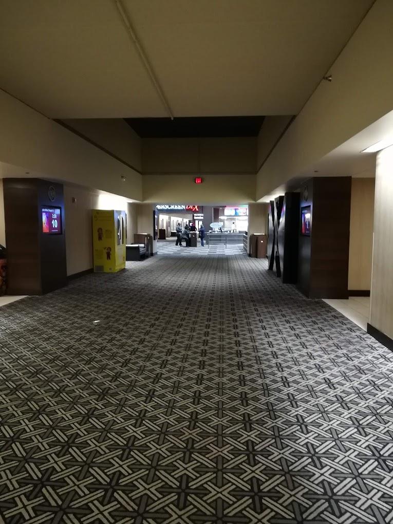 Marcus Country Club Hills Cinema - Showtimes & Tickets