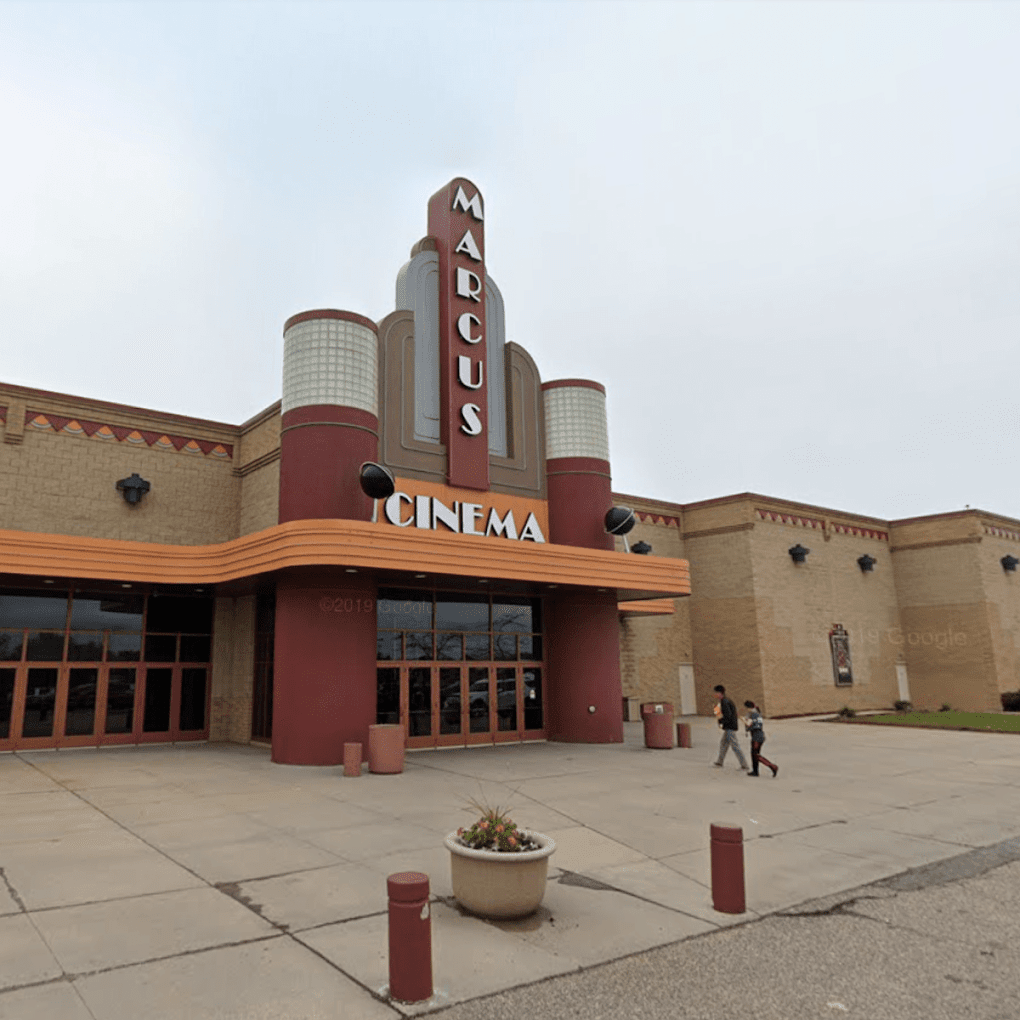 Marcus Country Club Hills Cinema - Showtimes & Tickets