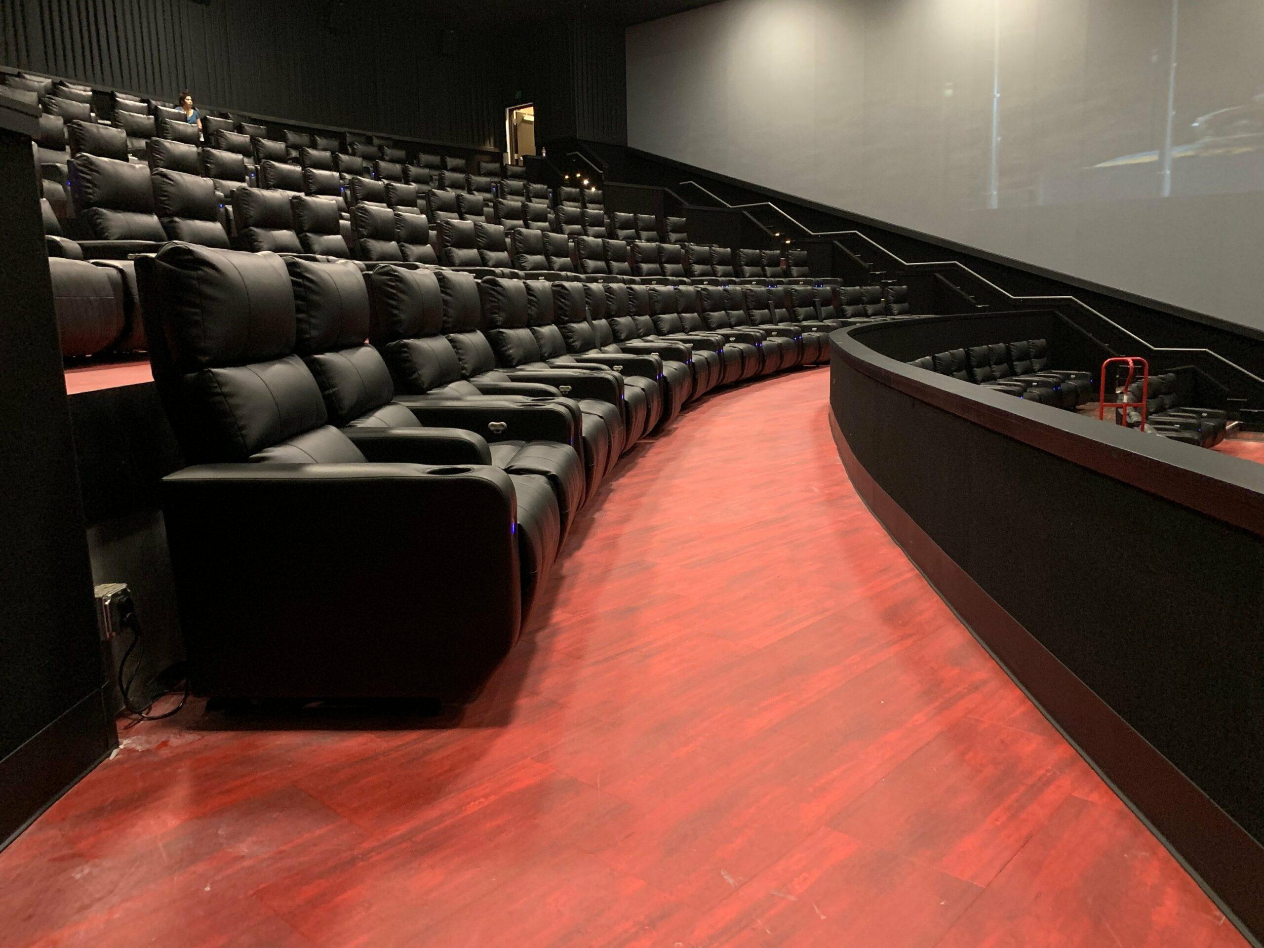 B&B Theatres Overland Park 16 - Showtimes & Tickets