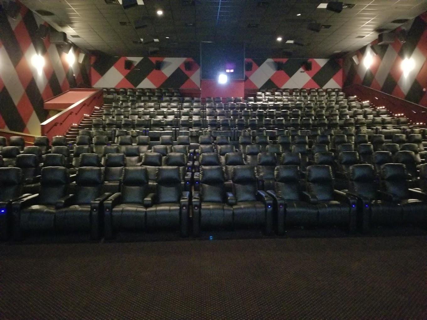 Marcus Rosemount Cinema - Showtimes & Tickets