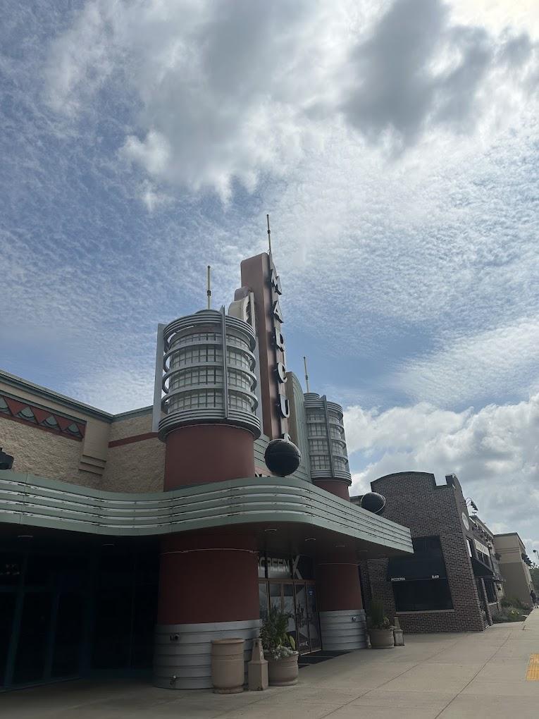 Marcus Ridge Cinema - Showtimes & Tickets