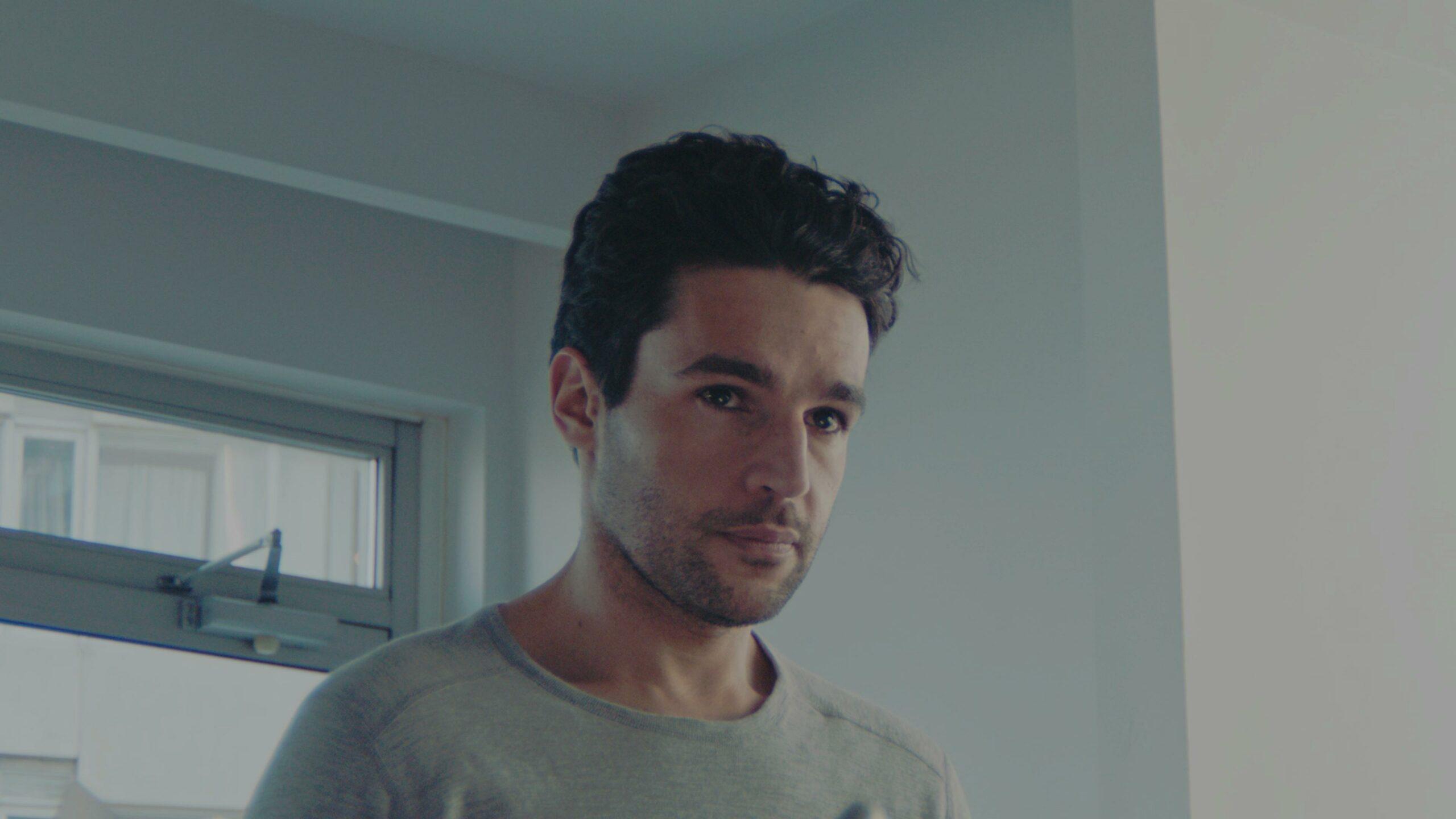 Christopher Abbott | Movies | Net Worth | Screendollars