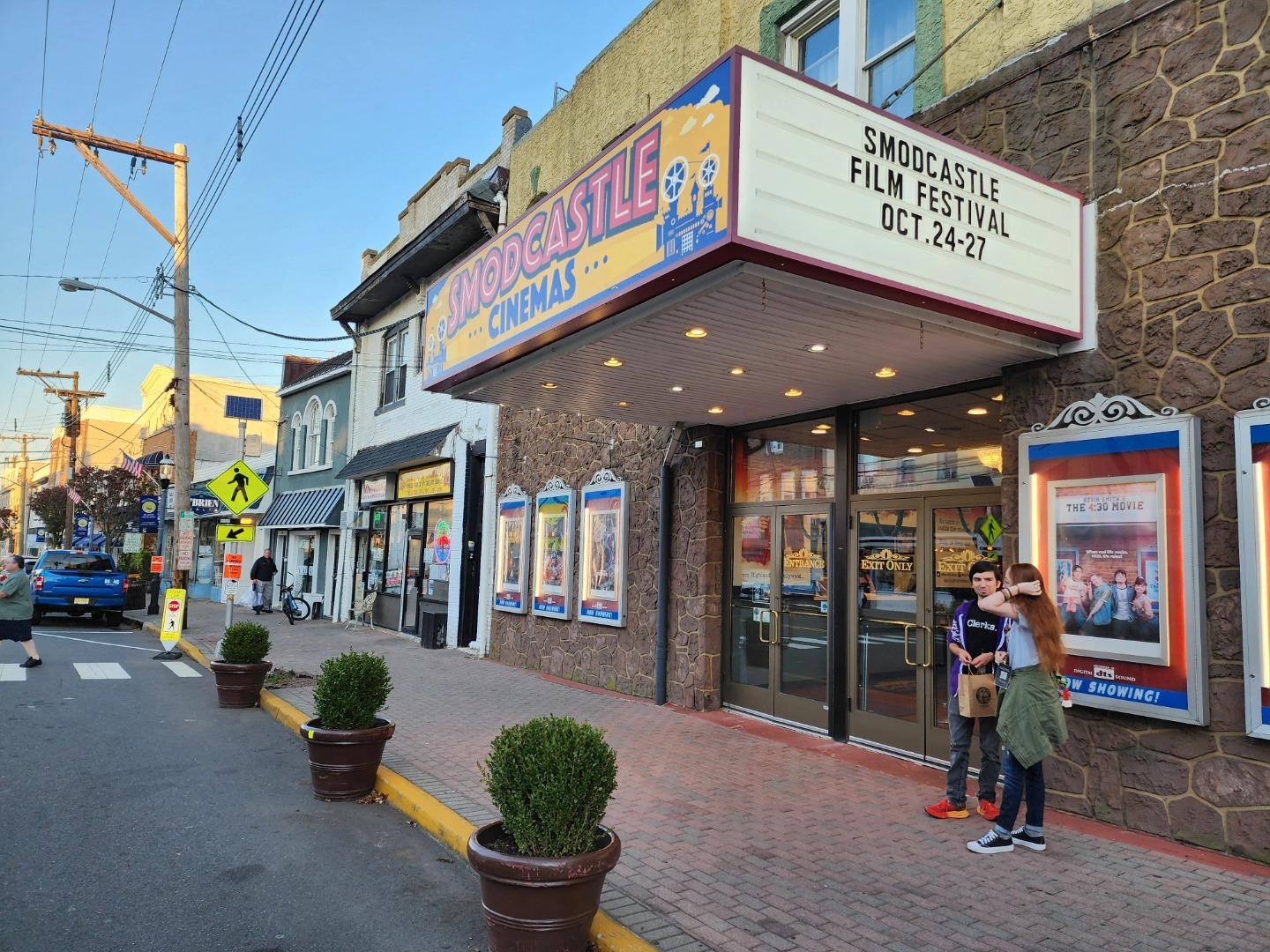 Smodcastle Cinemas in Atlantic Highlands, NJ - Showtimes