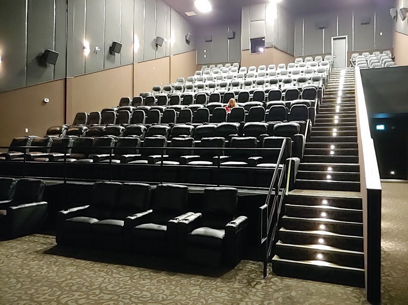 Keystone Cinema - Showtimes & Tickets