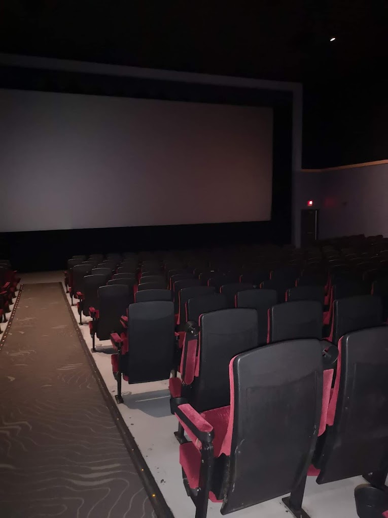 Ciné Starz Côte-Des-Neiges - Showtimes & Tickets