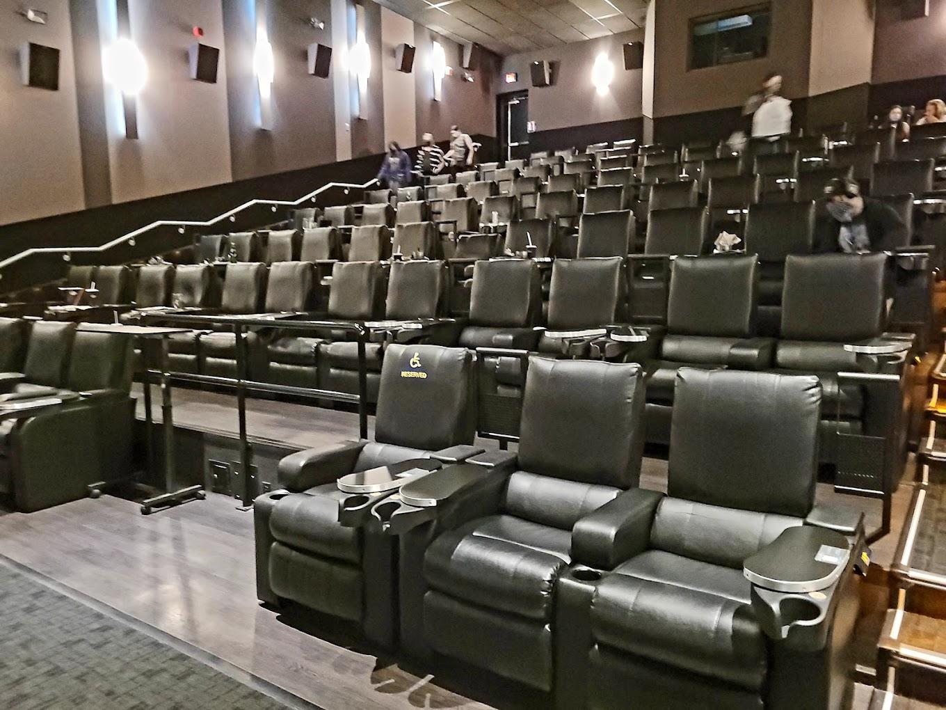 Cineplex Cinemas Yonge-Eglinton and VIP - Showtimes & Tickets