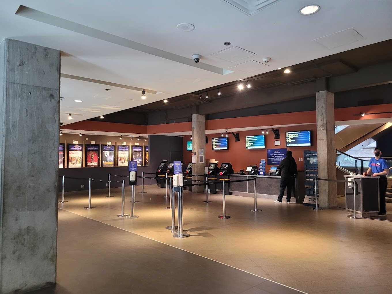 Cinéma Cineplex Odeon Quartier Latin Theatre in Montreal - Showtimes ...