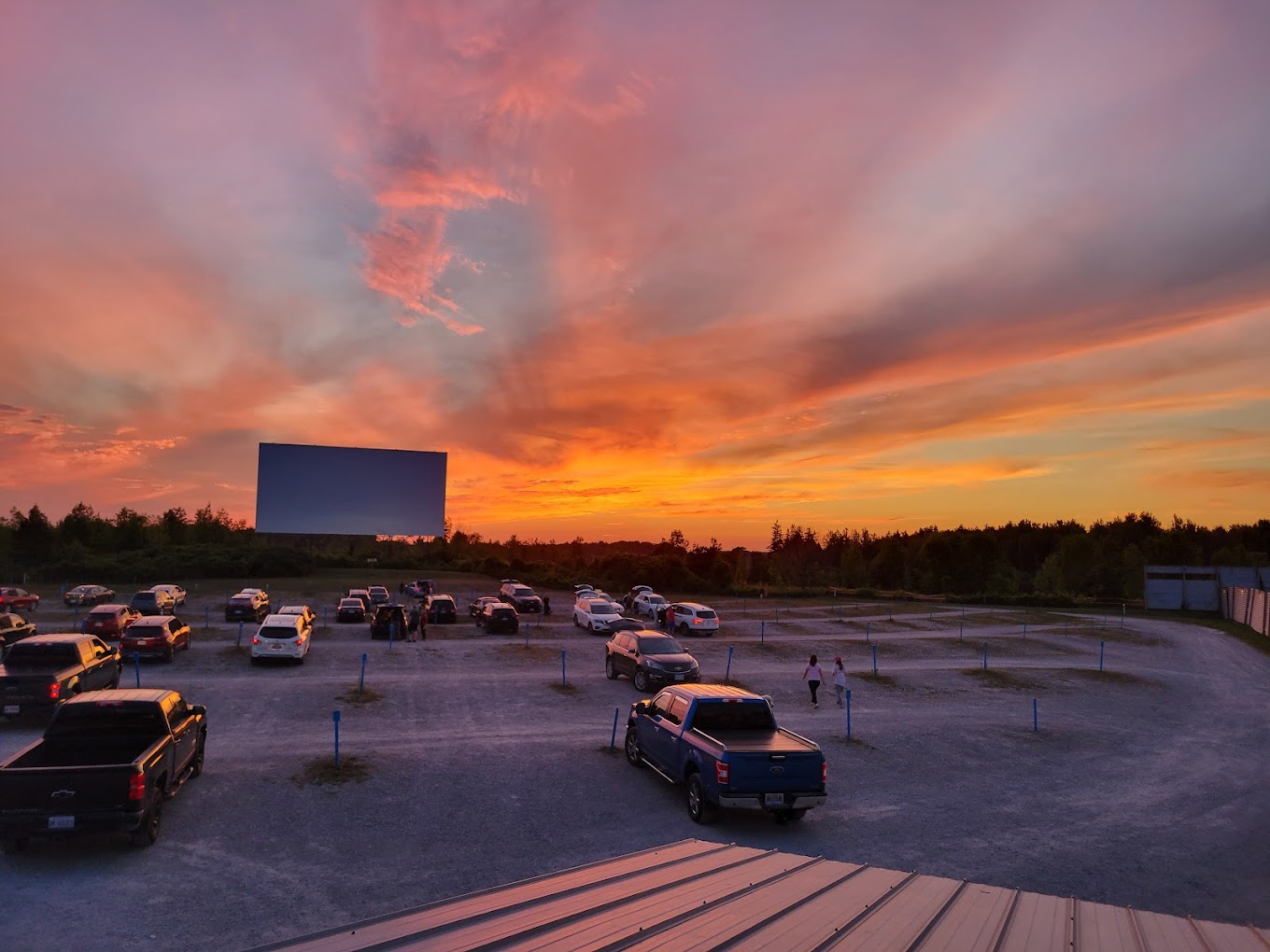 Sunset Barrie Drive-in Theatre - Showtimes & Tickets