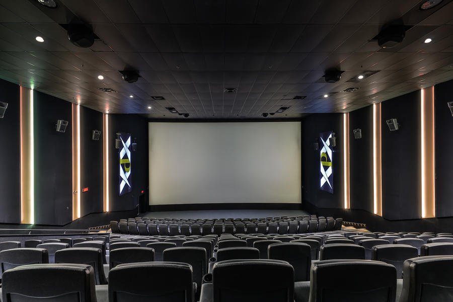 Cinéma Triomphe - Showtimes & Tickets