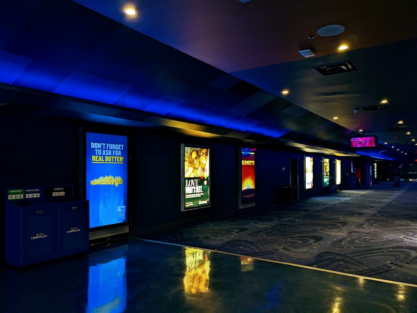 Cineplex Cinemas Metropolis - Showtimes & Tickets