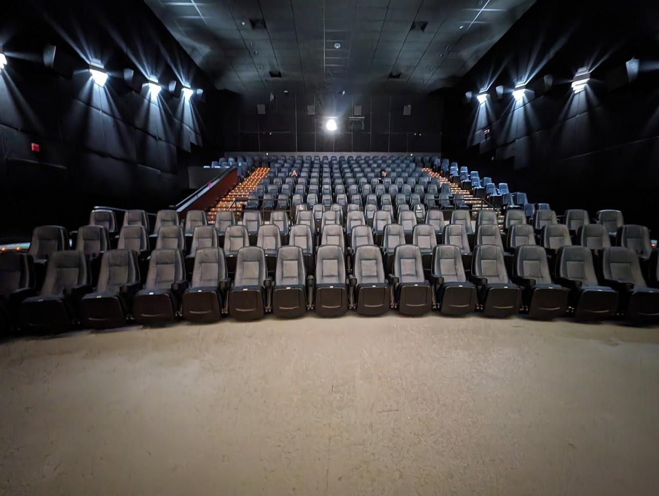 Cineplex Cinemas Vaughan - Showtimes & Tickets