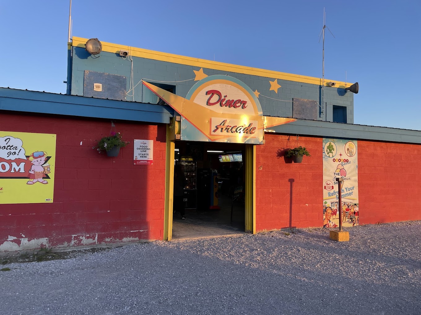 Sunset Barrie Drive-in Theatre - Showtimes & Tickets