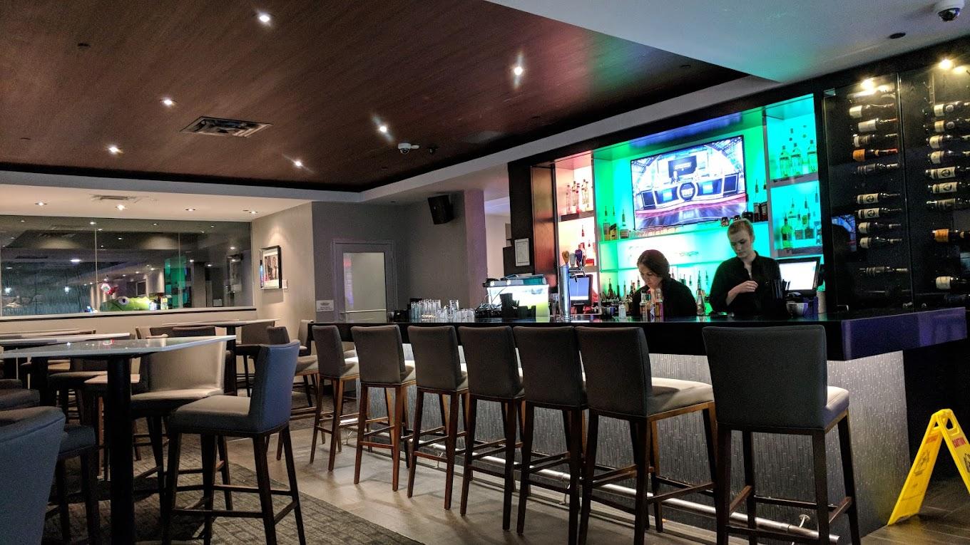 Cineplex Cinemas Oakville and VIP - Showtimes & Tickets