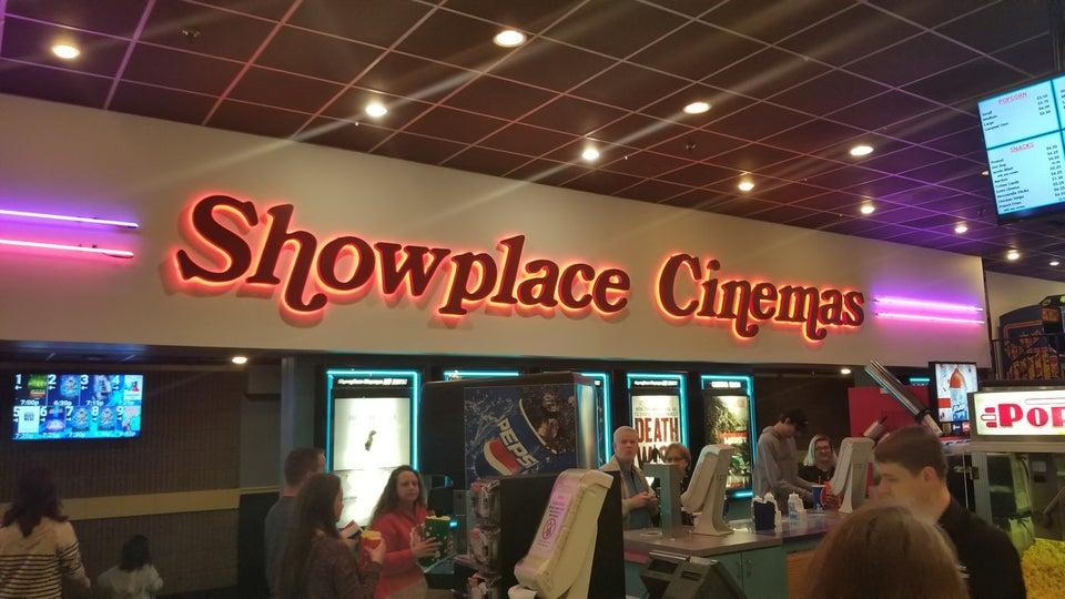 Showplace Cinemas in Connersville, IN - Screendollars