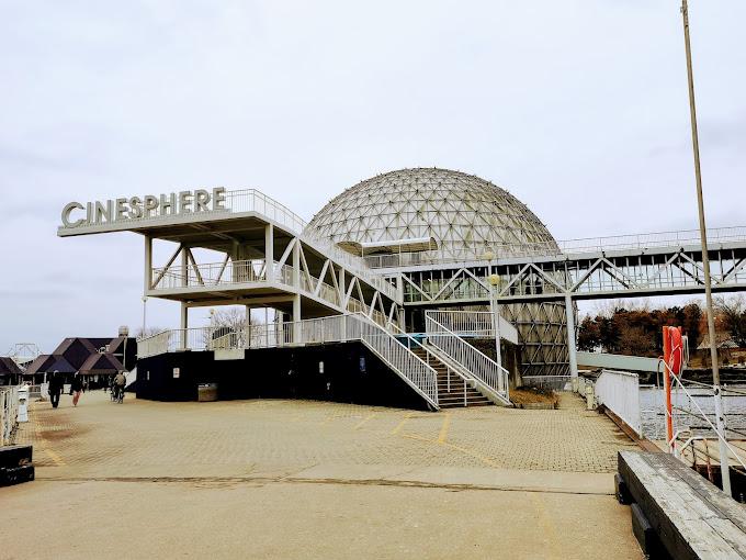Cinesphere Theatre - Showtimes & Tickets