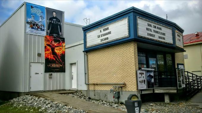 Cinéma Amos - Showtimes & Tickets