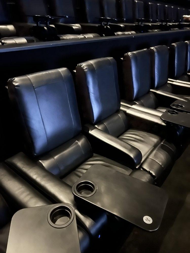 AMC DINE-IN Sunnyvale 12 Movie Theater - Showtimes & Tickets