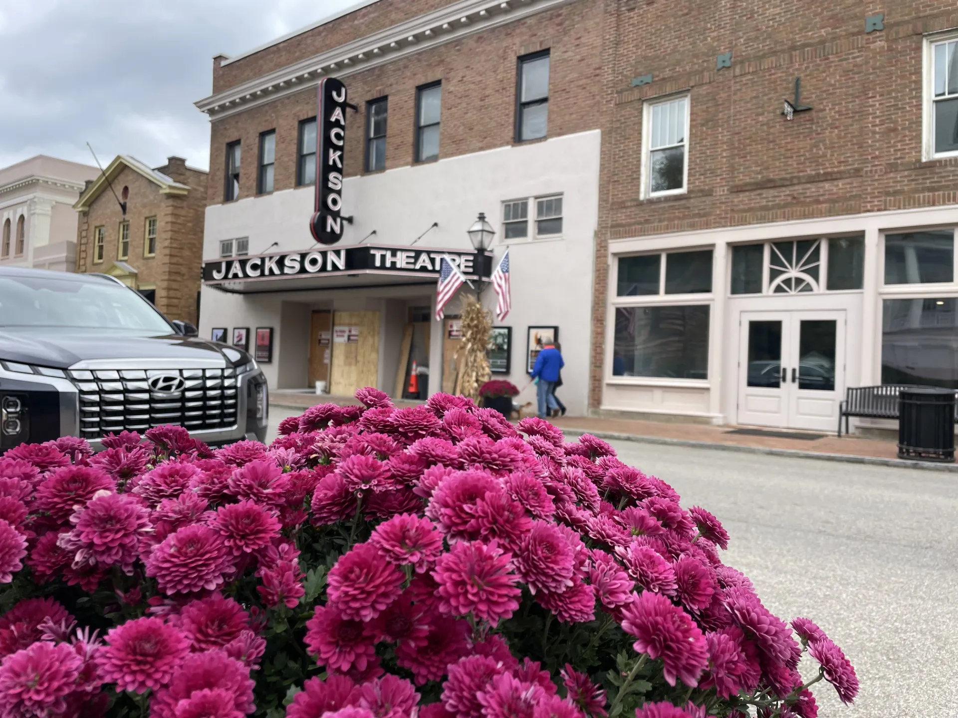 Jackson Theater in Jonesborough - Showtimes & Tickets