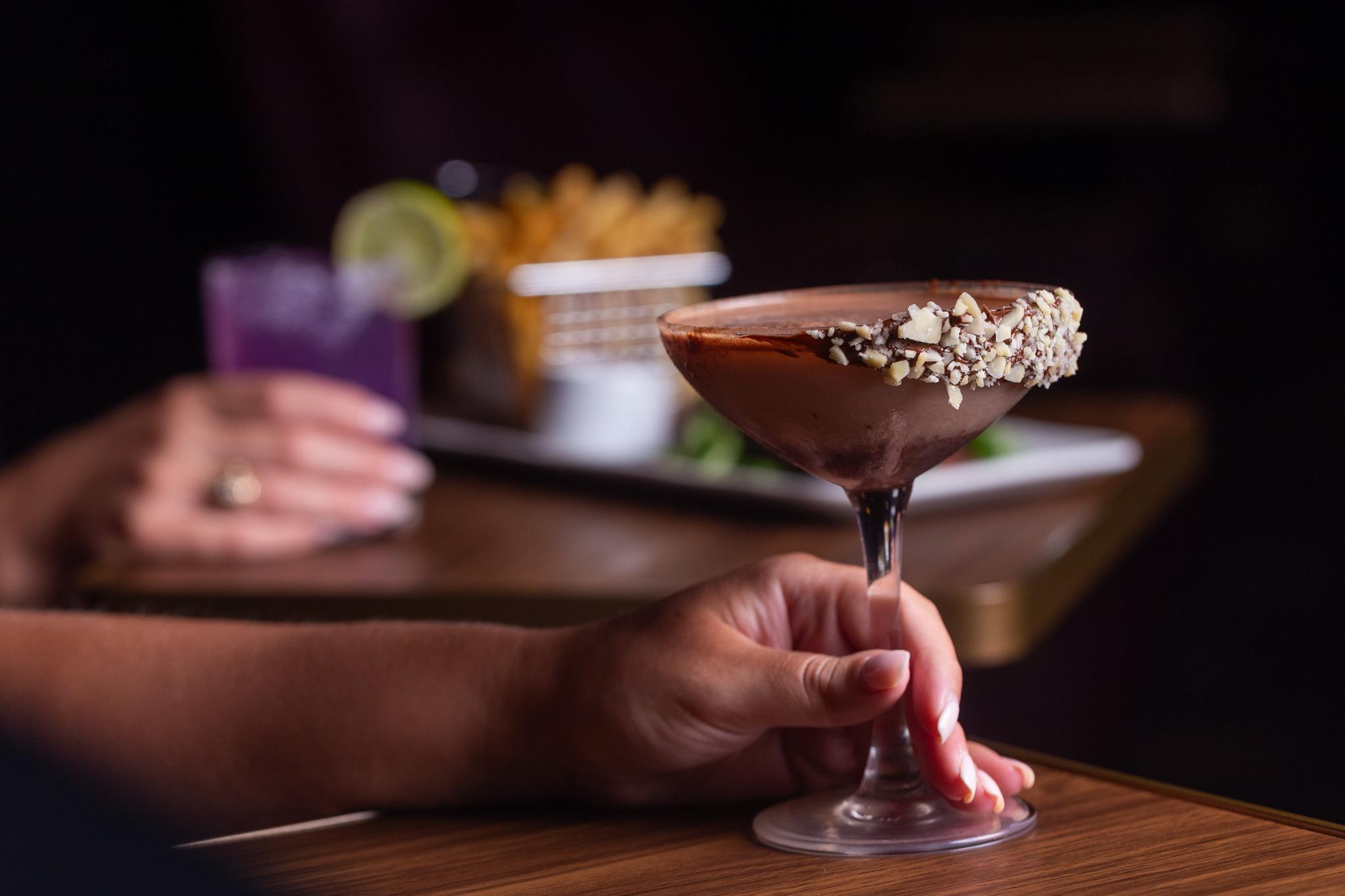 Reel Luxury Cinemas - Showtimes & Tickets