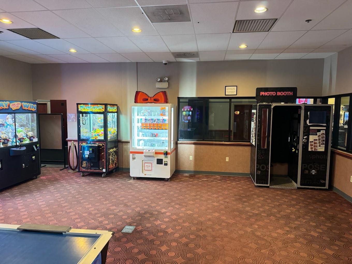 AMC CLASSIC Mounds View 15 - Showtimes & Tickets