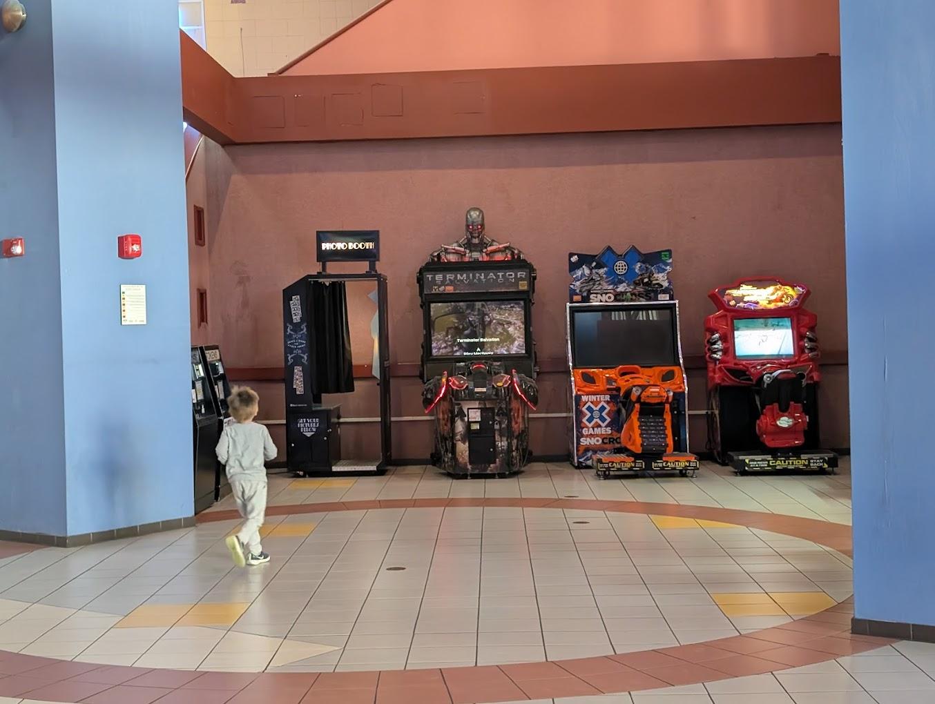 Regal Treasure Coast Mall - Showtimes & Tickets