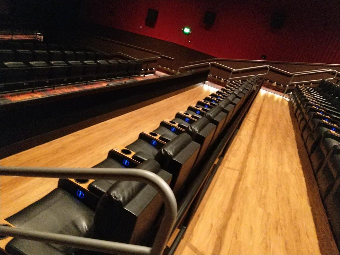 Regal Treasure Coast Mall - Showtimes & Tickets