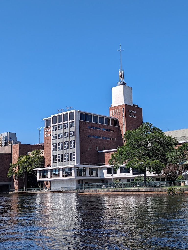 Mugar Omni Theater - Showtimes & Tickets