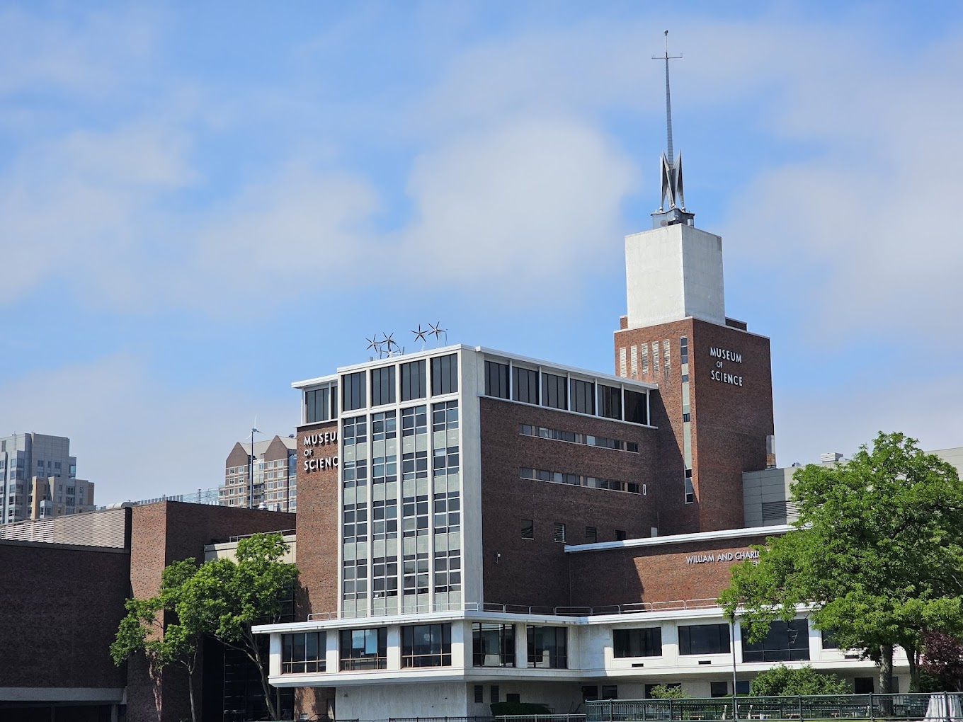 Mugar Omni Theater - Showtimes & Tickets