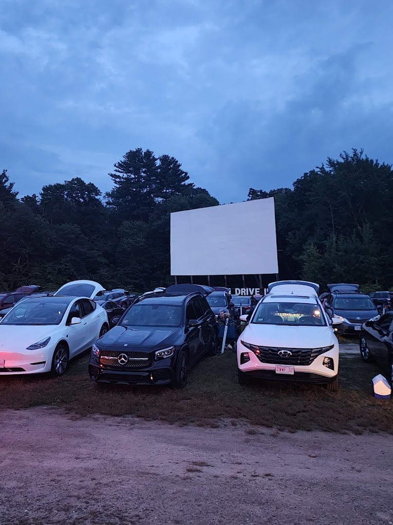 Mendon Twin Drive-In - Showtimes & Tickets