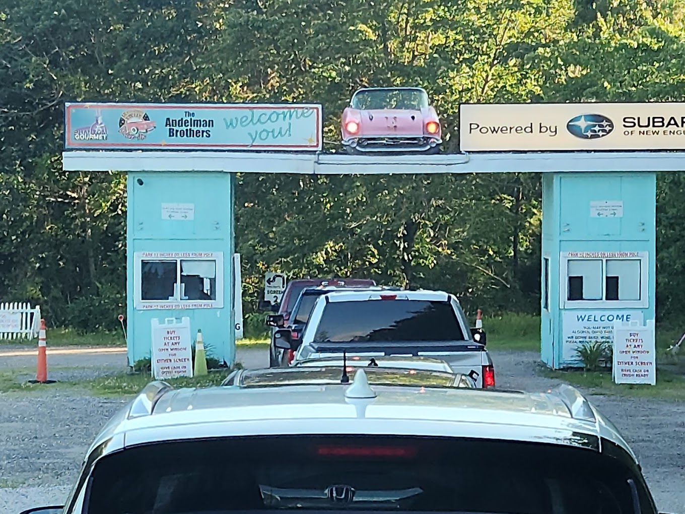 Mendon Twin Drive-In - Showtimes & Tickets