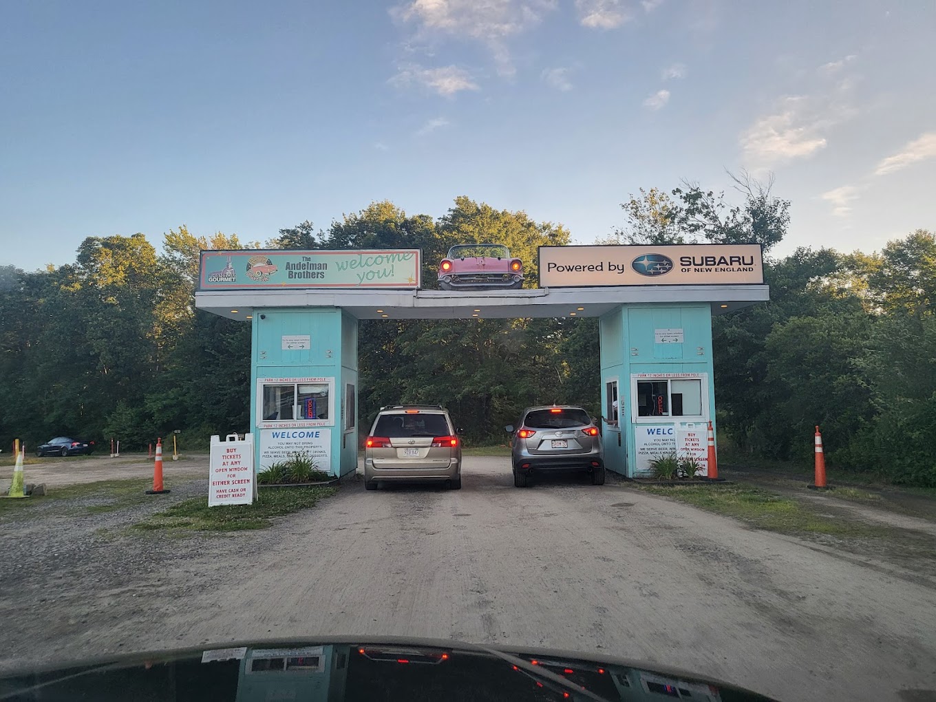 Mendon Twin Drive-In - Showtimes & Tickets